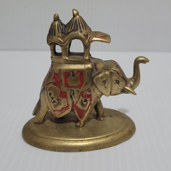 Art | Vintage Beautiful Engraving Brass Midcentury Elephant Figurine 3 ...